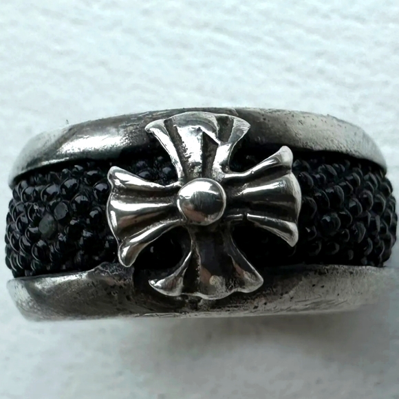 Accessories | Vintage 925 Sterling Silver Sting Ray Leather Cross Ring ...
